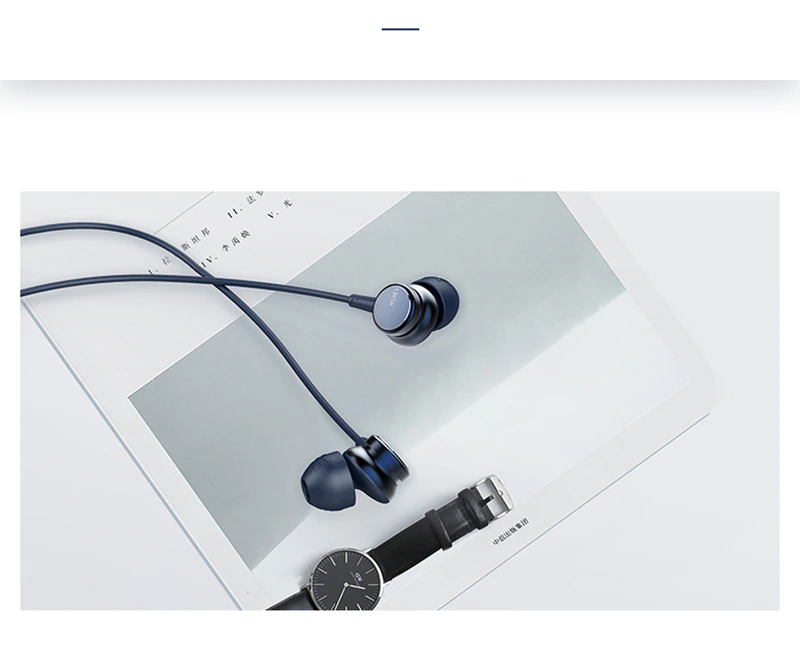 UiiSii HM 13 In-Ear Earphone (With Pouch)
