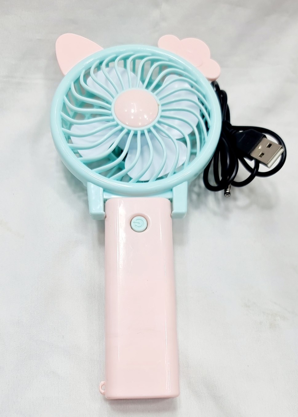 Hello Kitty Portable Mini Rechargeable Travel Fan Eternal Classics Ss-2 ...