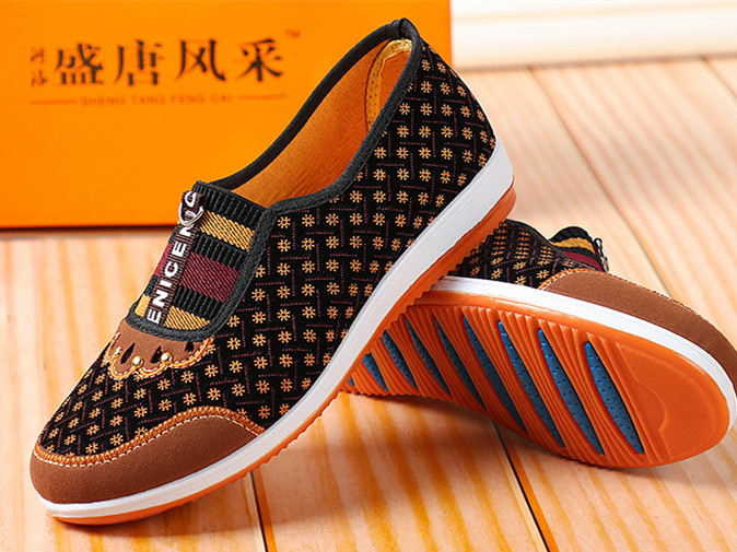 Women's soft-soled non-slip middle-aged casual cloth shoes（with box ...